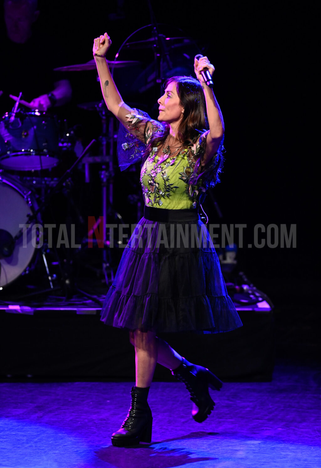 Natalie Imbruglia Live In Manchester Gallery - TotalNtertainment