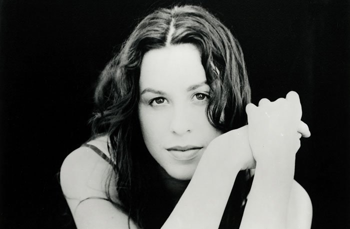 Alanis Morissette 'The Collection' Vinyl Debut - TotalNtertainment